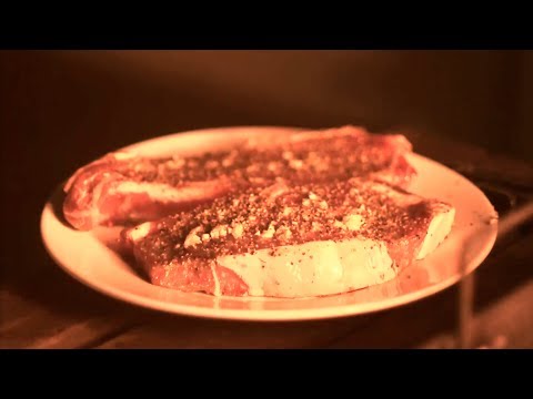 Theo’s Cooking Show – Steak | Top Hat Balloon