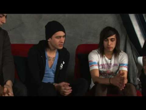 PIERCE THE VEIL: MTV2 On The Rise (Part 3 of 5)