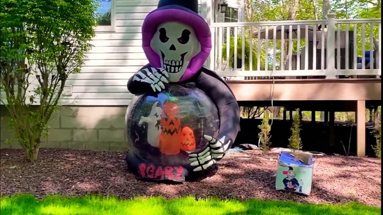 Gemmy Halloween Inflatable Reaper Whirlwind Globe