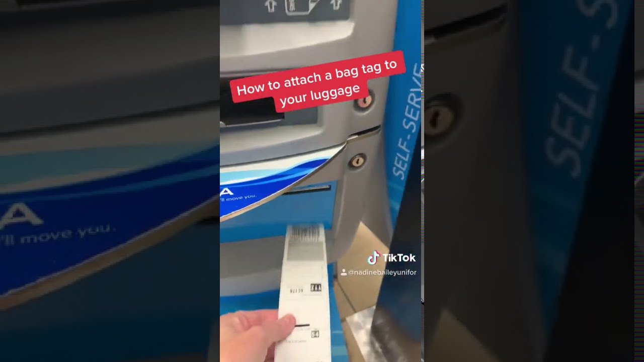 How to attach a bag tag to your luggage!
