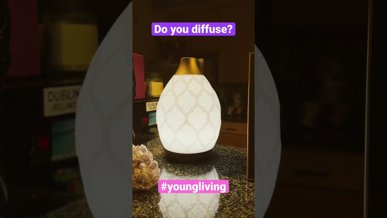 Diffuser vs. Candles? 🕯️What do you prefer in your home? Drop your favorite essential oils below!