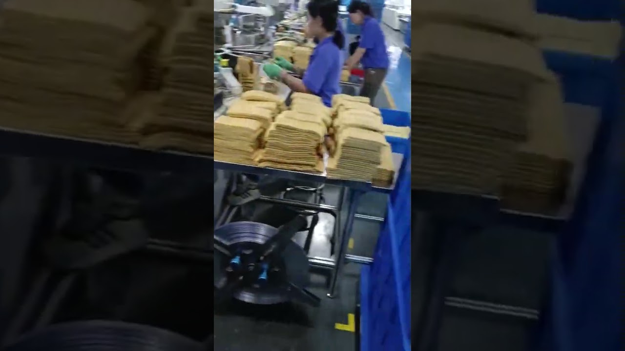 Add WhatsApp detailsWhatsApp:+86 152 6945 1379#filtersfactory #oilfilter