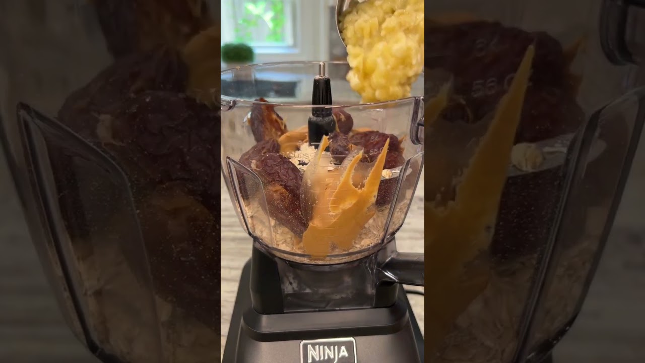 No-Bake Peanut Butter Chocolate Chip Breakfast Bars