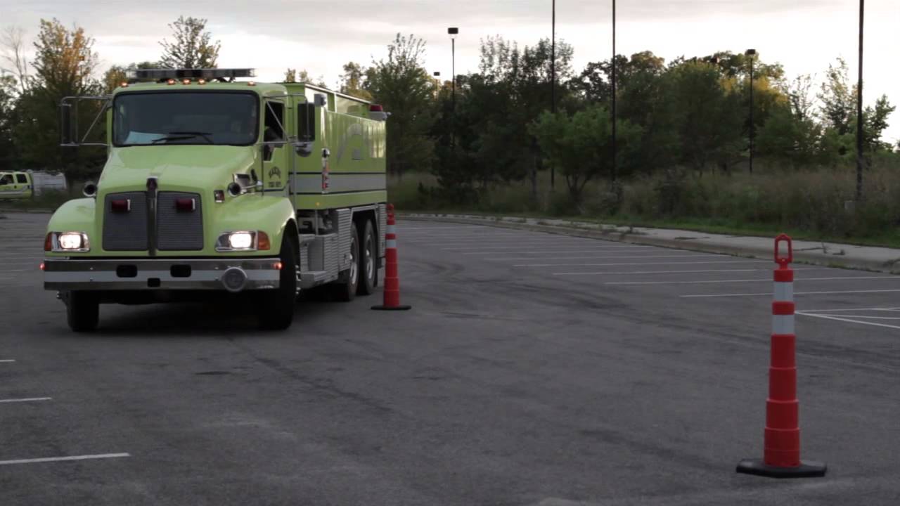05 Serpentine Practice Course - Firefighter Driver Operator Training