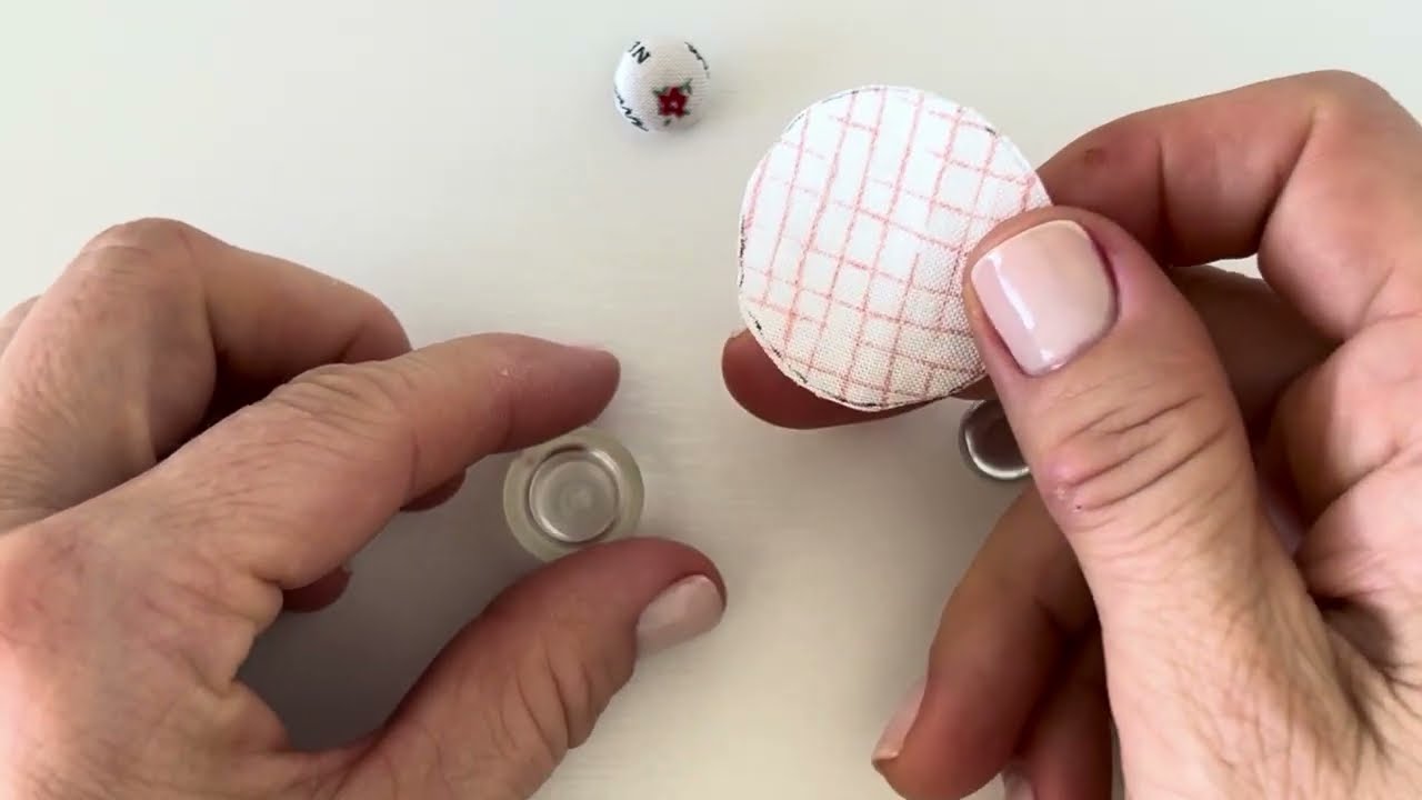 DIY Fabric Covered Buttons