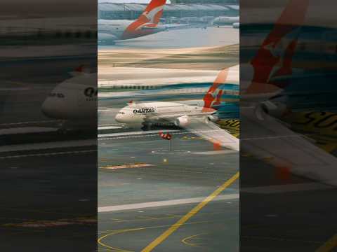 Qantas A380-800 And Oman Air Boeing 787-900#oman #highlights #gaming #gameplay