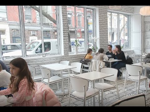 Inside Manhattan's first 2D restaurant | New York Live TV