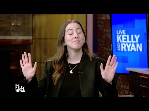 Alana Haim on Yelling at Her Family in “Licorice Pizza”