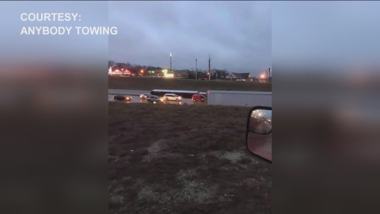 Multiple Tractor Trailer Accident on I-44 in Rolla