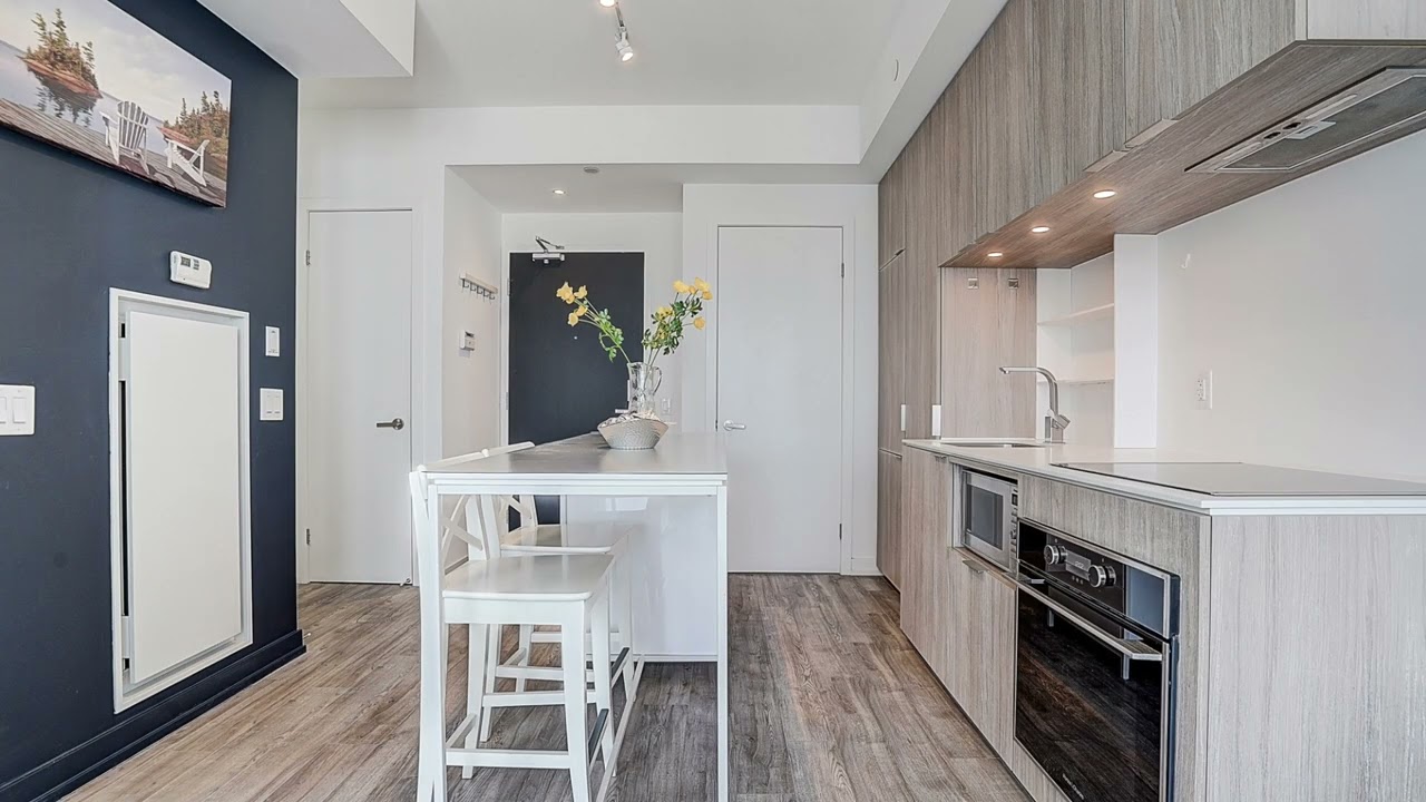 77 Shuter St, Unit 2611, Toronto, ON