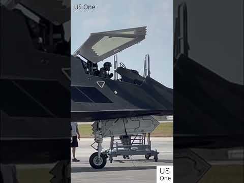 F 117 Stealth Jet Pilot #jet #fighterjet #stealthfighter #f117