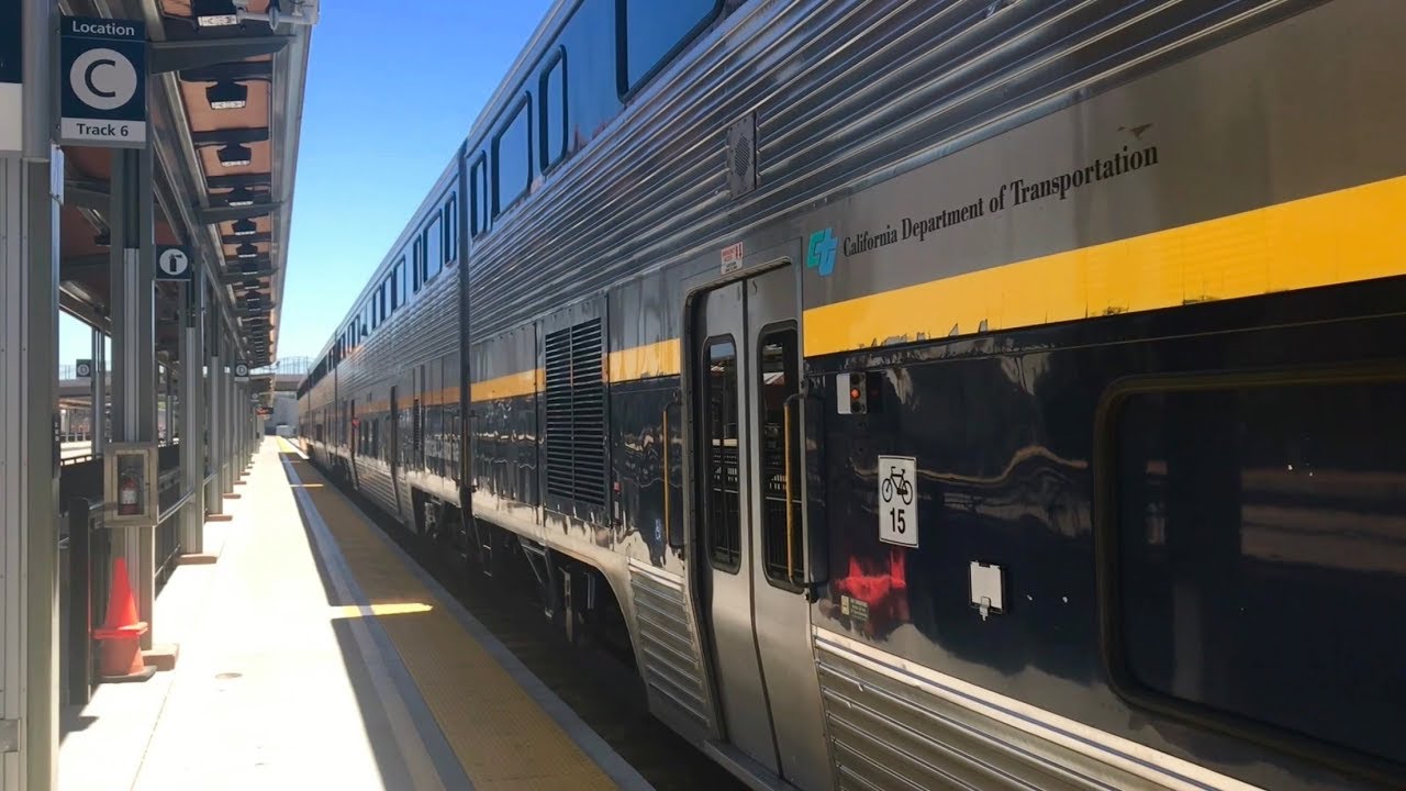 FIRST TIME ON AMTRAK! | CAPITOL CORRIDOR TRAIN TO SACRAMENTO, CALIFORNIA