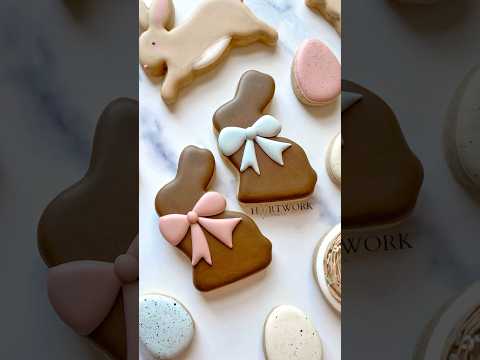 Classes | Cookie Cutters | Recipes & more - link in bio #cookiedecorating #easterbunny #cookievideos
