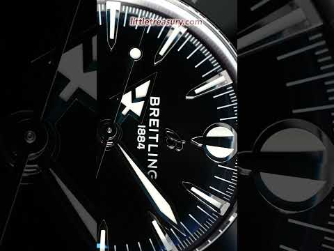 Up Close Dial Details of the Breitling Superocean Heritage B31