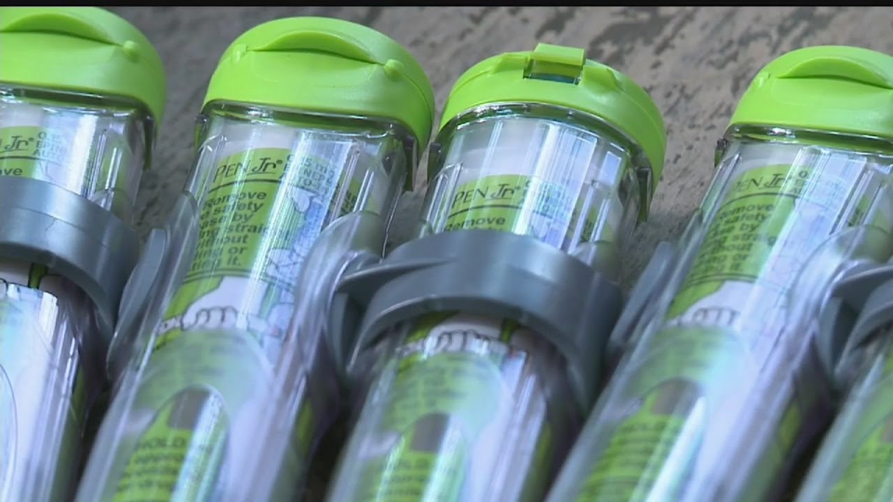 Sharon police officers think fast to save woman's life with EpiPen