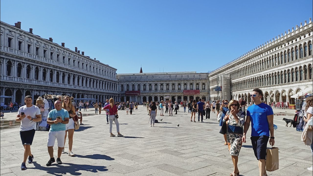 VENICE ITALY, Ponte del Cristo to Piazza San Marco walking tour 12pm of 20 September 2021.