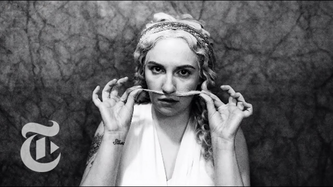 The Making of Lena Dunham’s Bust | The New York Times