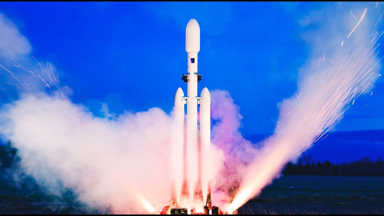 Falcon Heavy Model Rocket