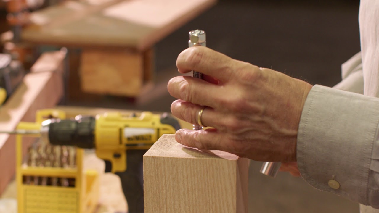 Newel Mounting Kit Installation