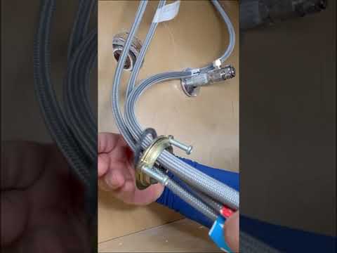 HOW TO INSTALL A 1 HOLE KITCHEN FAUCET. AMERICAN STANDARD FAIRBURY S2 #SHORTS
