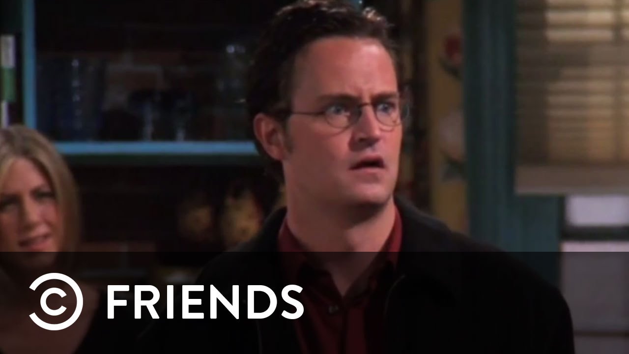 The top Friends Thanksgiving episodes from Monica's turkey head to ...
