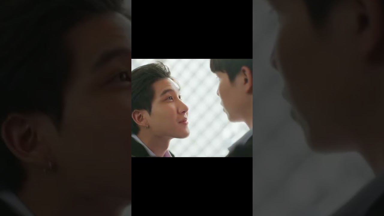 This kiss is really 🙈🙈😘🧐 The Eclipse #TheEclipseSeries #FirstKhao #AkkAyan #khaotungg #bl