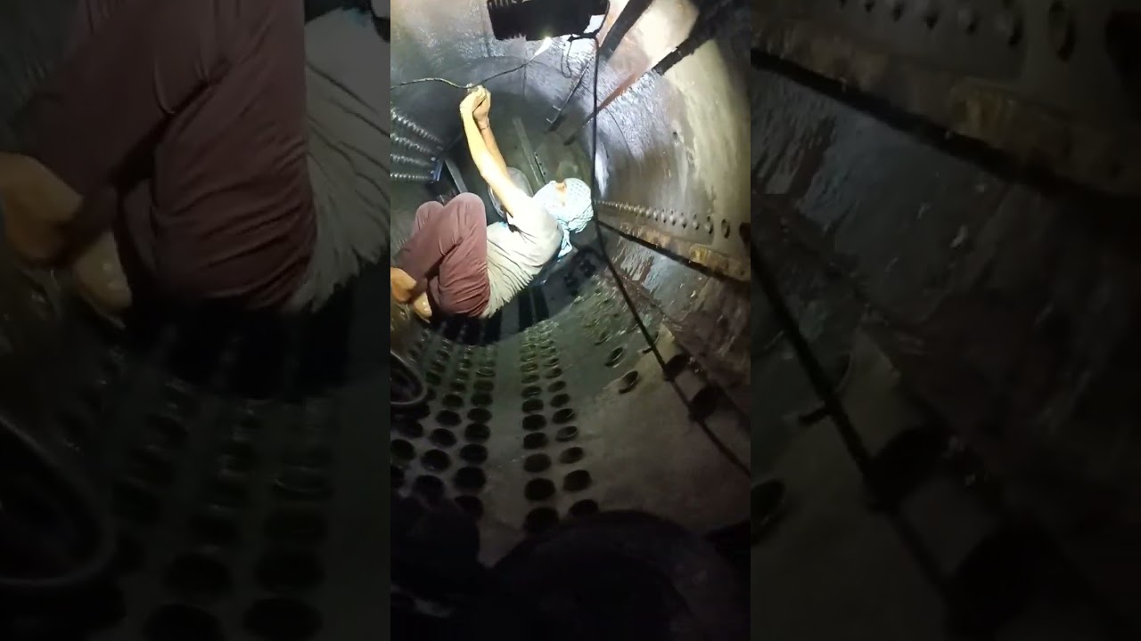 Boiler steam drum cleaning after opening drum internal