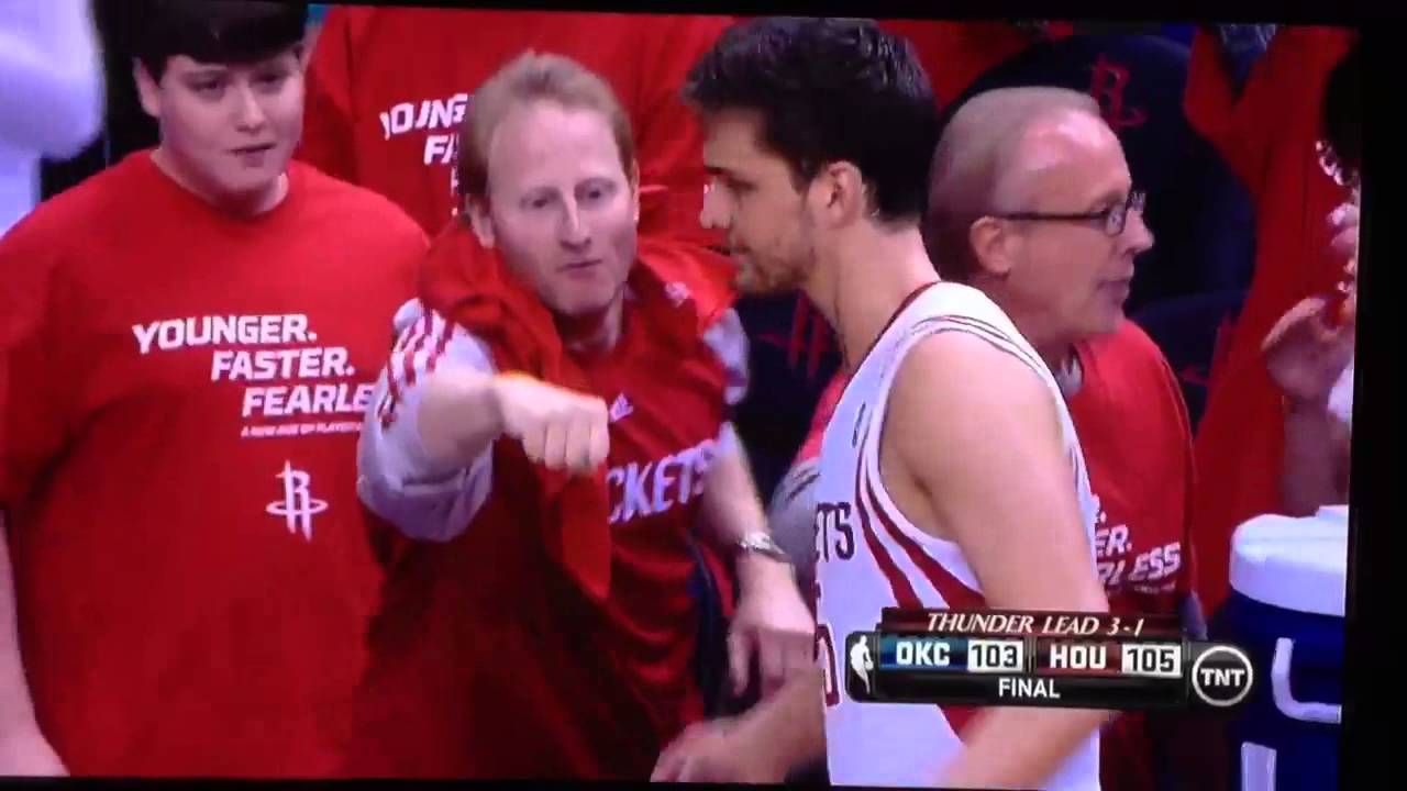 Fist Bump Fail - Thunder vs Rockets