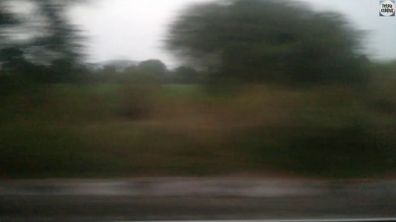 Optical illusion- Nature View from train moves Both ways.