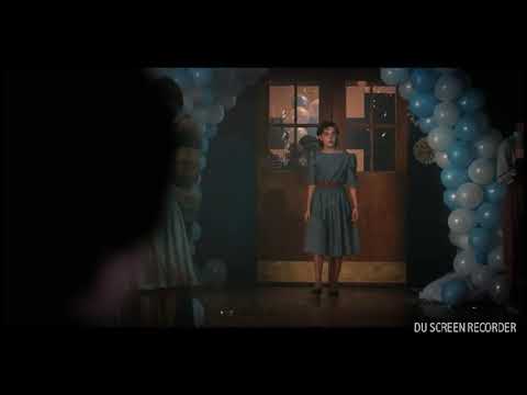 Eleven And Mike kiss scene-Stranger things (s2)