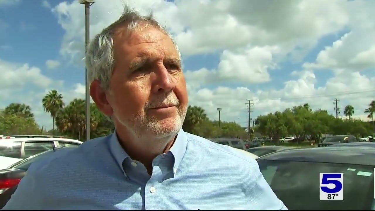 First day of Early Voting wraps up after slow start