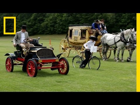 See the Evolution of the Automobile in This Old-Timey Car Race