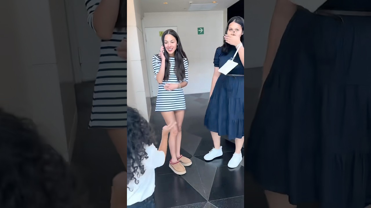 when Olivia Rodrigo stopped calling to take pictures with fans #oliviarodrigo