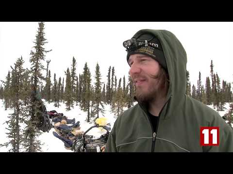 How Iditarod leaders handle halfway to Nome