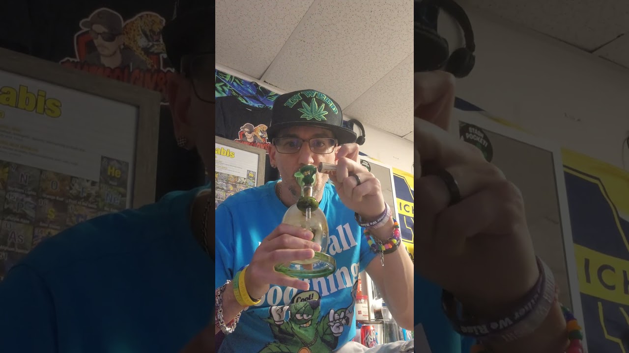 reviewing Raw's Hemp Wick. It's a game changer for saving your bud, so it doesn't burn as fast.