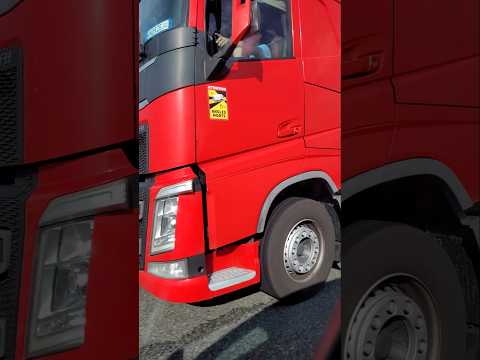 VOLVO FH Globetrotter | Schmitz Cargobull 🇵🇱 A1 Polska #truck #slowmotion