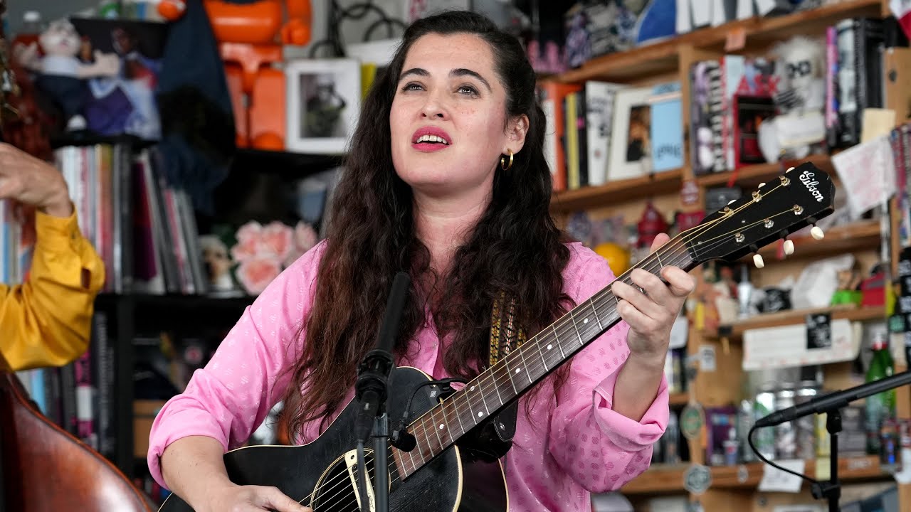 Silvia Pérez Cruz: Tiny Desk Concert