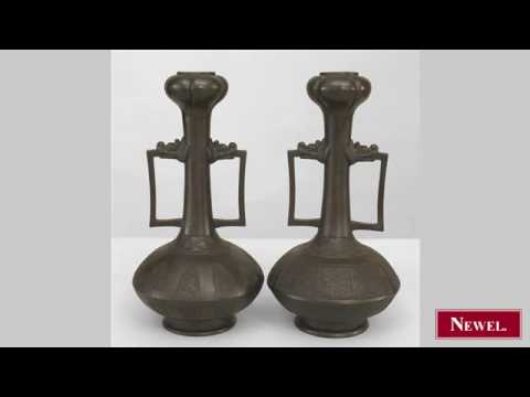 Antique Pair of Oriental Japanese bronze bud vases with