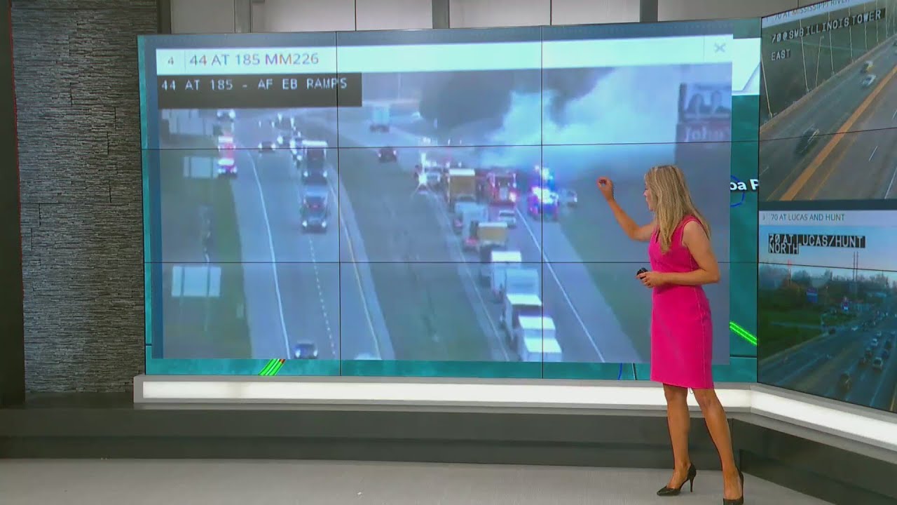 Truck and car collide in fatal crash on I-44 near Sullivan