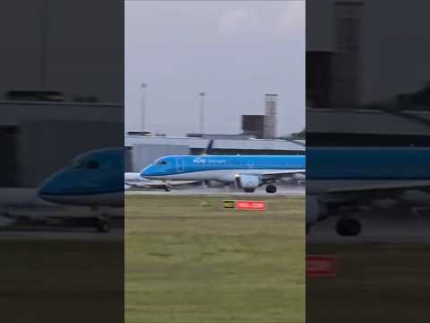 KLM Cityhopper!π #embraer #embraer190 #klmroyaldutchairlines #aviation #planespotting #airline βοΈ