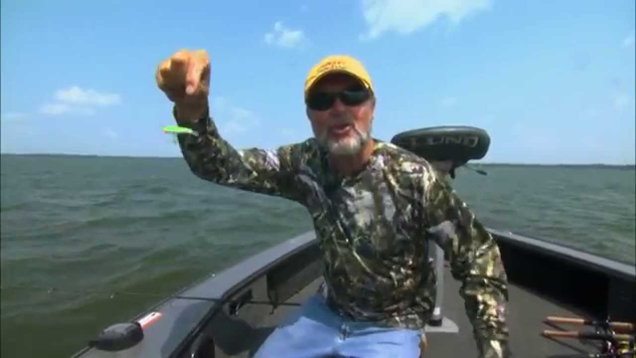 Surprising new jigging tip for Walleye