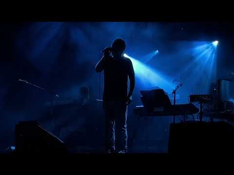 Iván Ferreiro - El Bosón De Higgs | Music Video, Song Lyrics and Karaoke
