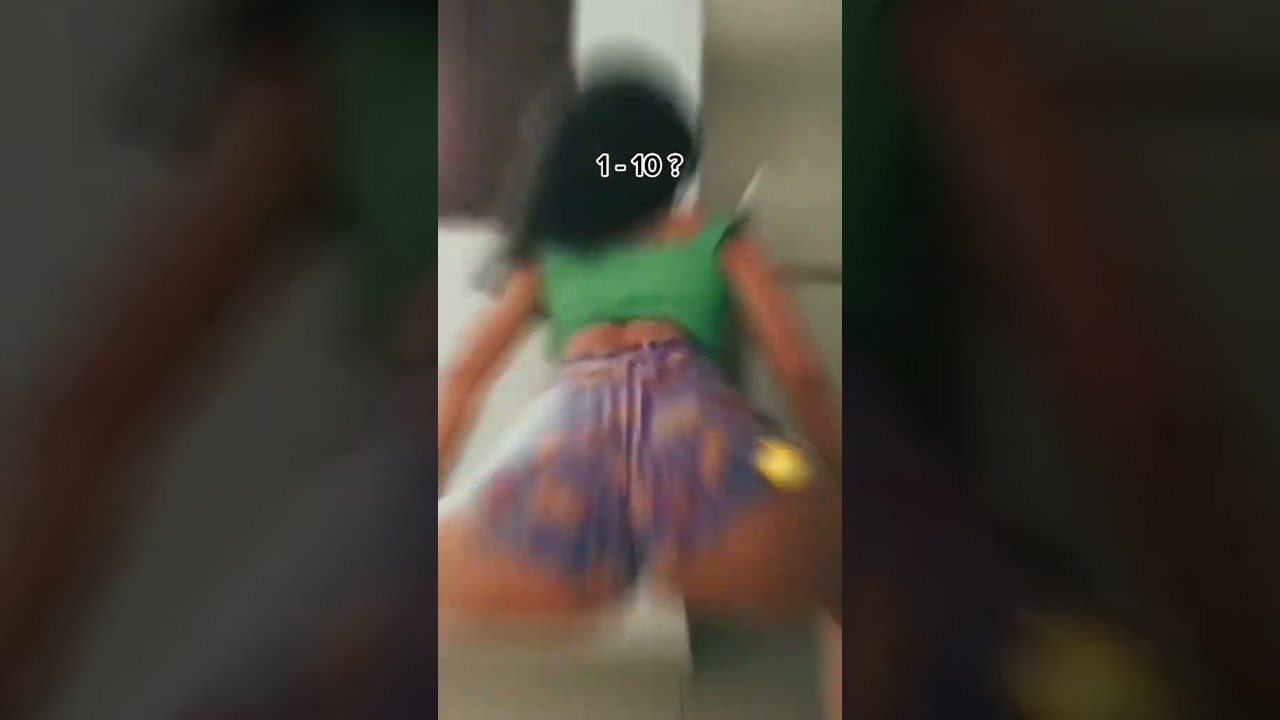 Juicy ass twerk ( twerk rating)￼