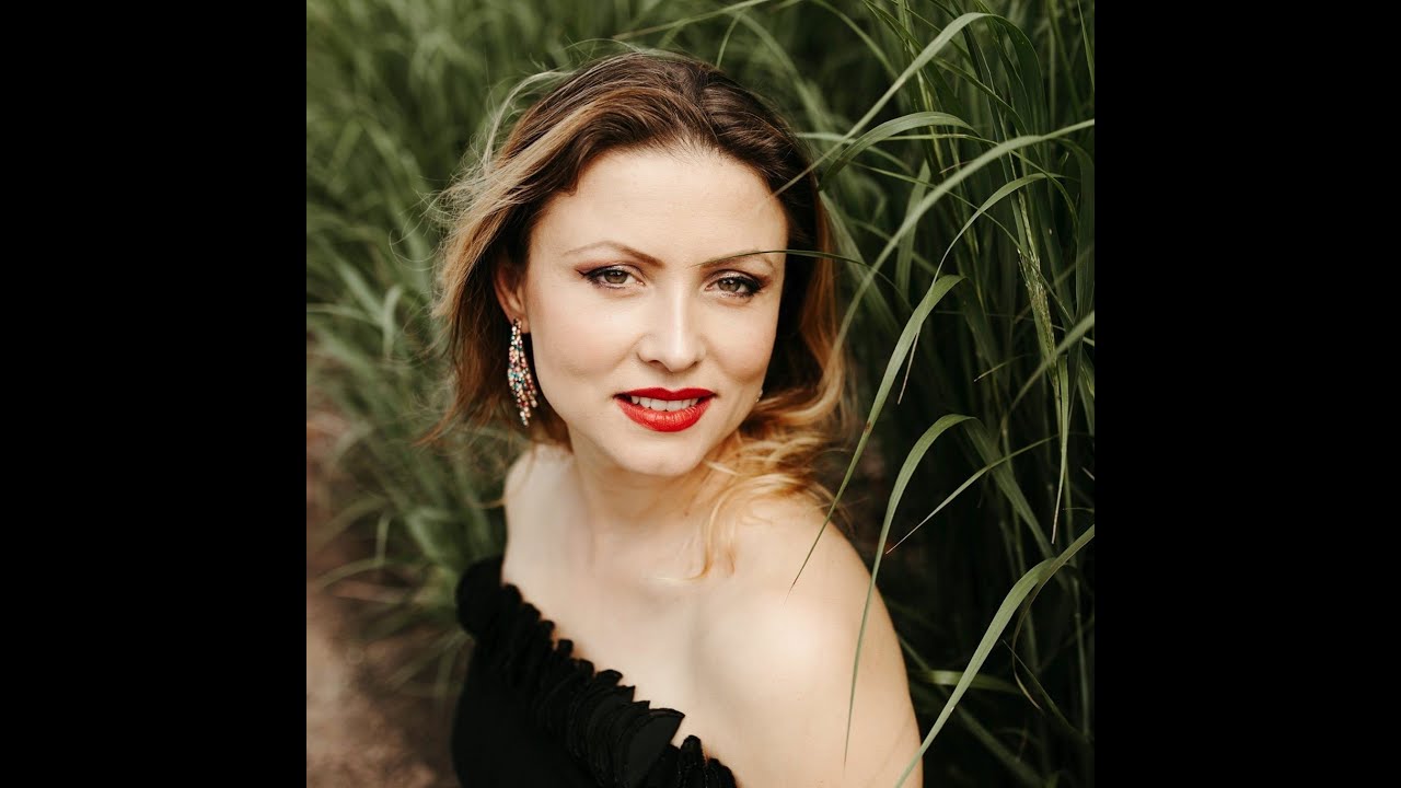 Hire Elena Negruta - Opera Singer in Urbana, Illinois