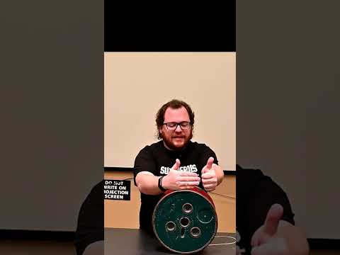 Why does the spool go the other way in the end?