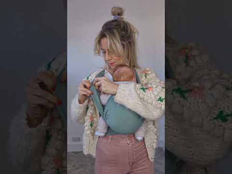 The Best Baby Sling? Izmi Breeze Baby Wrap! Leave it on, pop them in ✅️ IzmiBaby.com