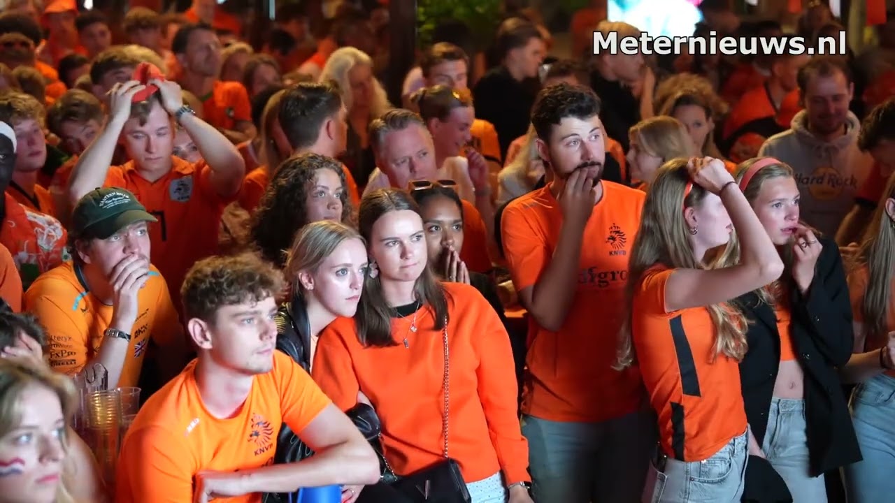 Oranje fans zien droom uiteen spatten na verlies Oranje in Dortmund(4x ...