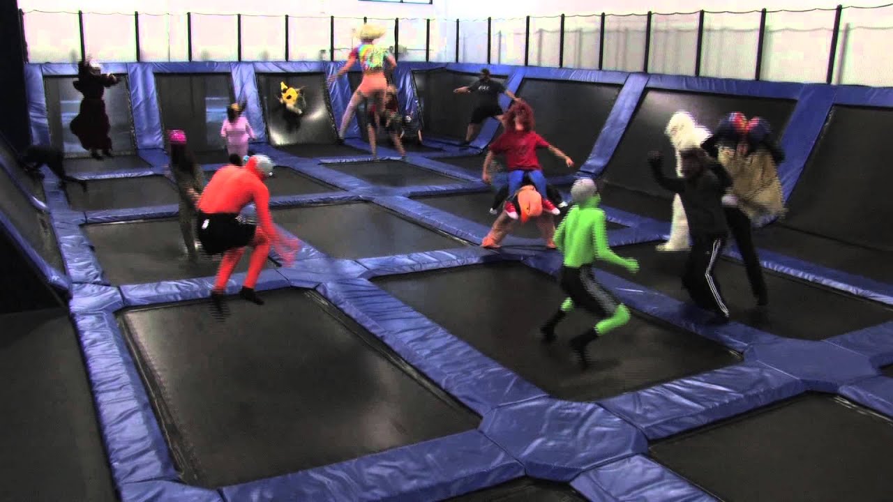 Harlem Shake (Trampoline Park Edition)
