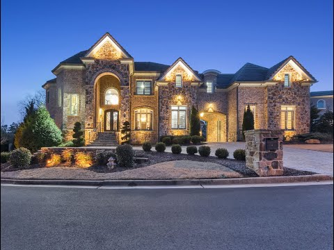 2818 Stone Hall Drive, Marietta, GA 30062