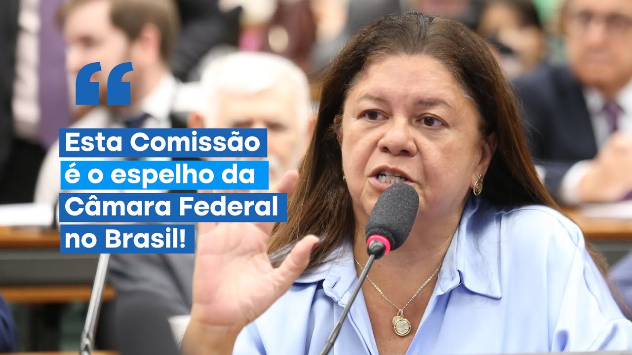 Laura Carneiro - Site Oficial